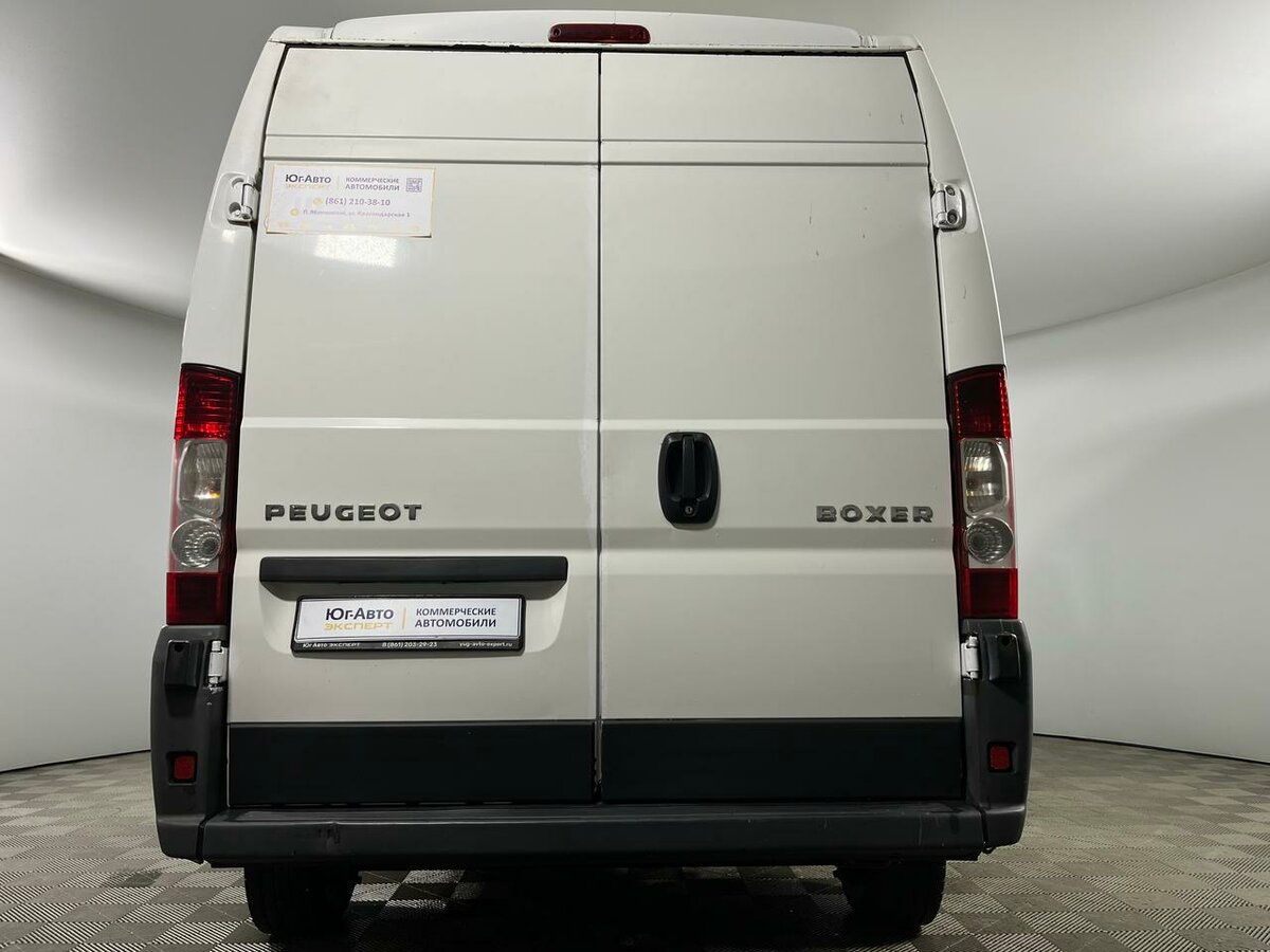 Купить б/у Peugeot Boxer дизель механика в Тахтамукае: белый цельнометаллический фургон 2010 ...