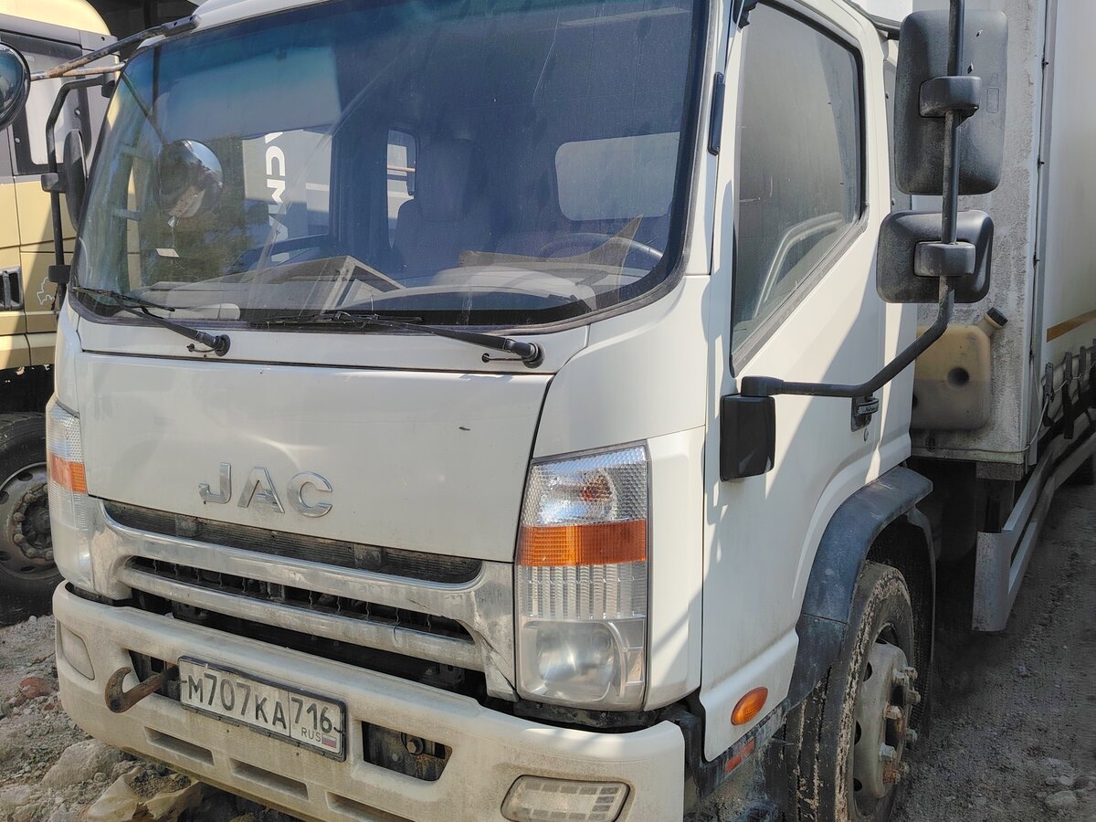 Купить б/у JAC N120 дизель механика в Казани: белый тент 2022 года на ...