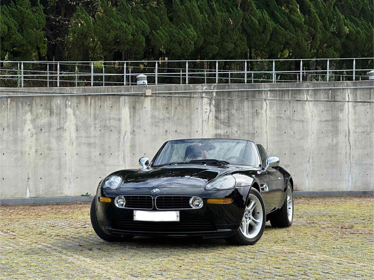 Купить б/у BMW Z8 2000-2003 4.9 MT (400 л.с.) бензин механика в Кемерове: чёрный БМВ з8 2002 ...
