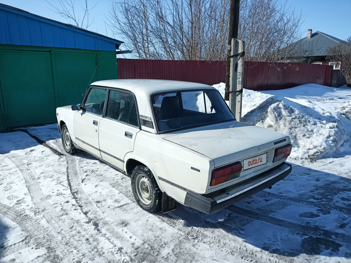 Купить б/у Lada (ВАЗ) 2107 1982-2012 1.6 MT (75 л.с.) бензин механика в ...