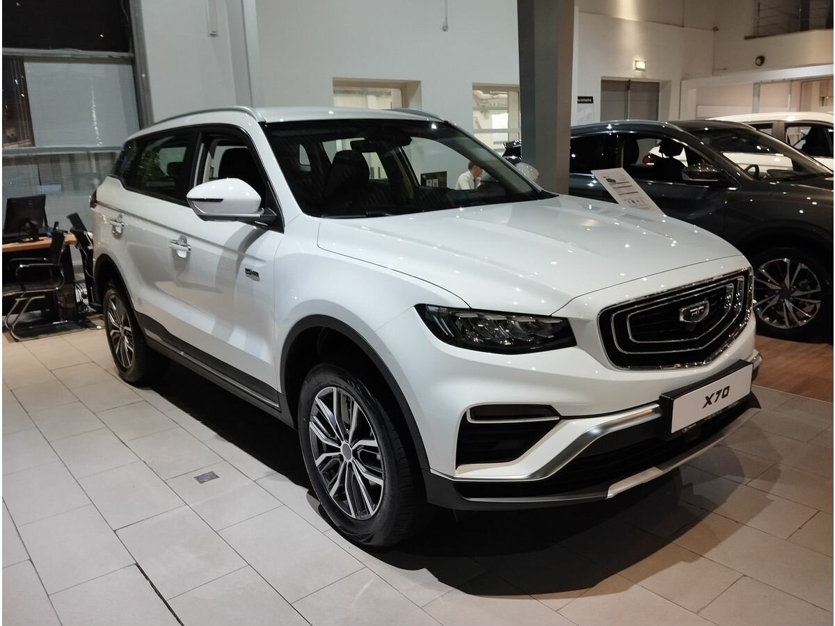 Купить новый Belgee X70 2024-2025 1.5 AT (150 л.с.) бензин автомат в Химках: белый Белджи Икс 70 ...