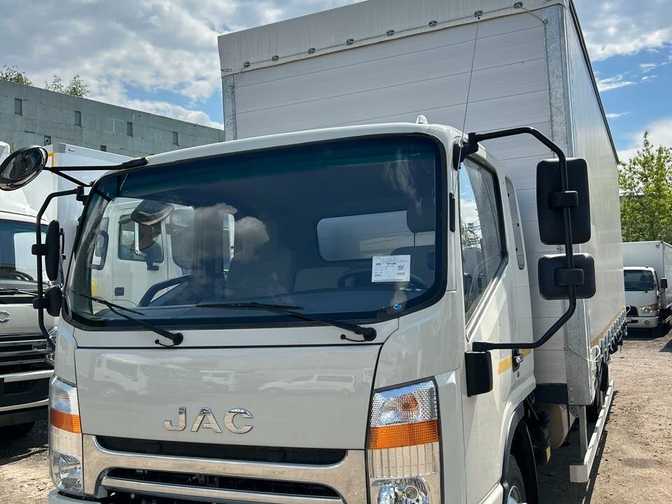 Купить новый JAC N90 дизель механика в Москве: белый тент 2024 года на Авто.ру ID 1123753942