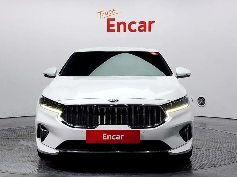 Купить б/у Kia K7 YG (II) Рестайлинг 2.5 AT (198 л.с.) бензин автомат во Владивостоке: белый Киа ...