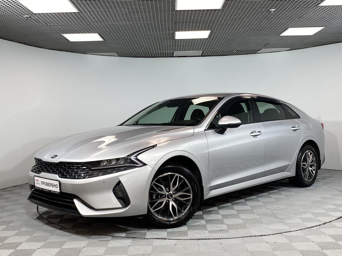 Купить б/у Kia K5 III 2.0 AT (150 л.с.) бензин автомат в Москве: серебристый Киа к5 III седан ...