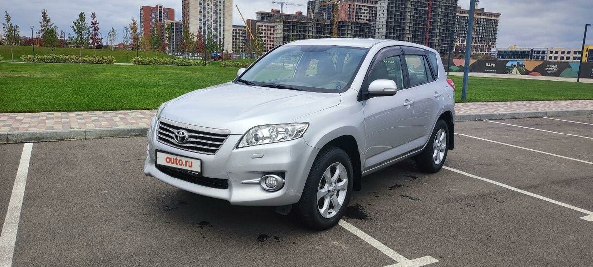 Купить б/у Toyota RAV4 бензин вариатор в Краснодаре: серебристый 2011 ...