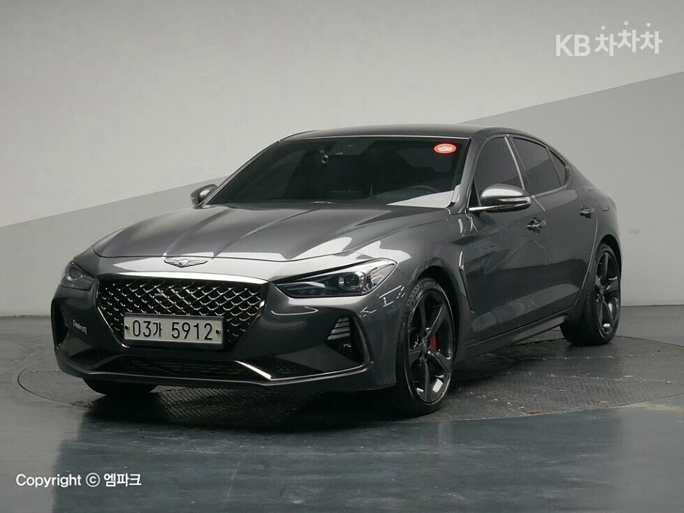 Купить б/у Genesis G70 I 3.3 AT (370 л.с.) бензин автомат во ...