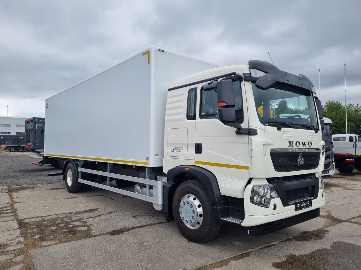 Купить новый Sinotruk Howo T5G дизель автомат в Горках: белый рефрижератор 2024 года на Авто.ру ...