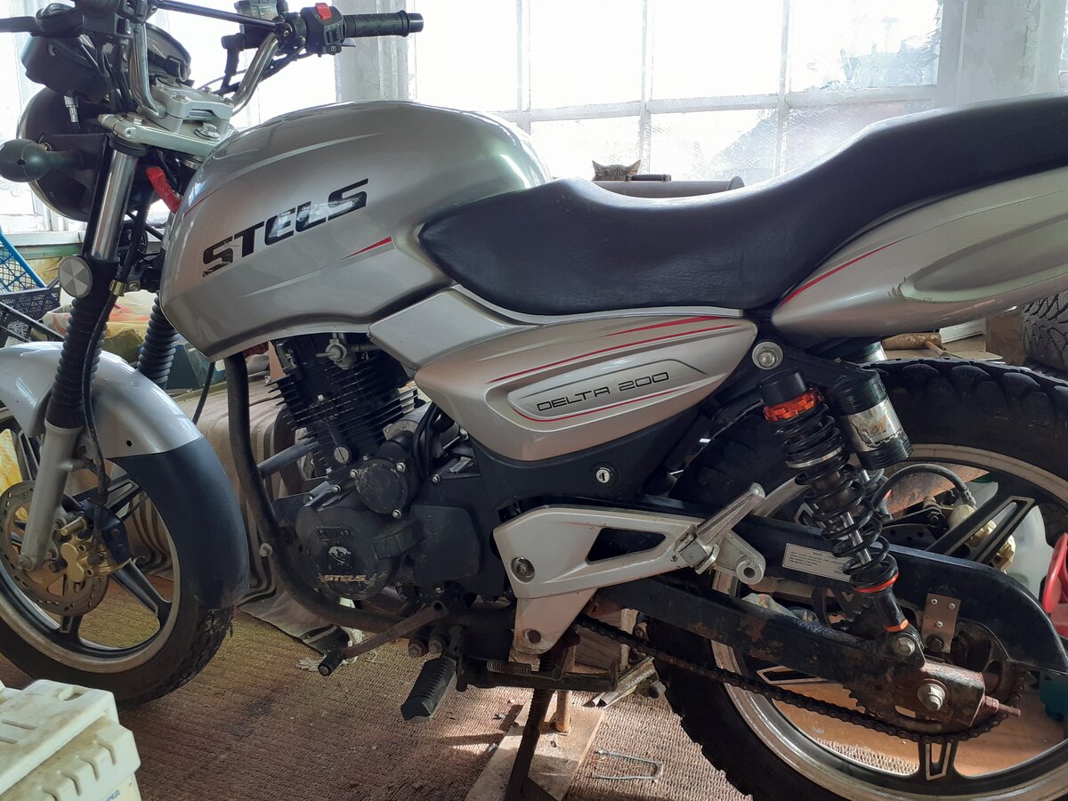 Купить б/у Stels Delta карбюратор в Осташкове: серебристый классик 2015 года на Авто.ру ID 4316124