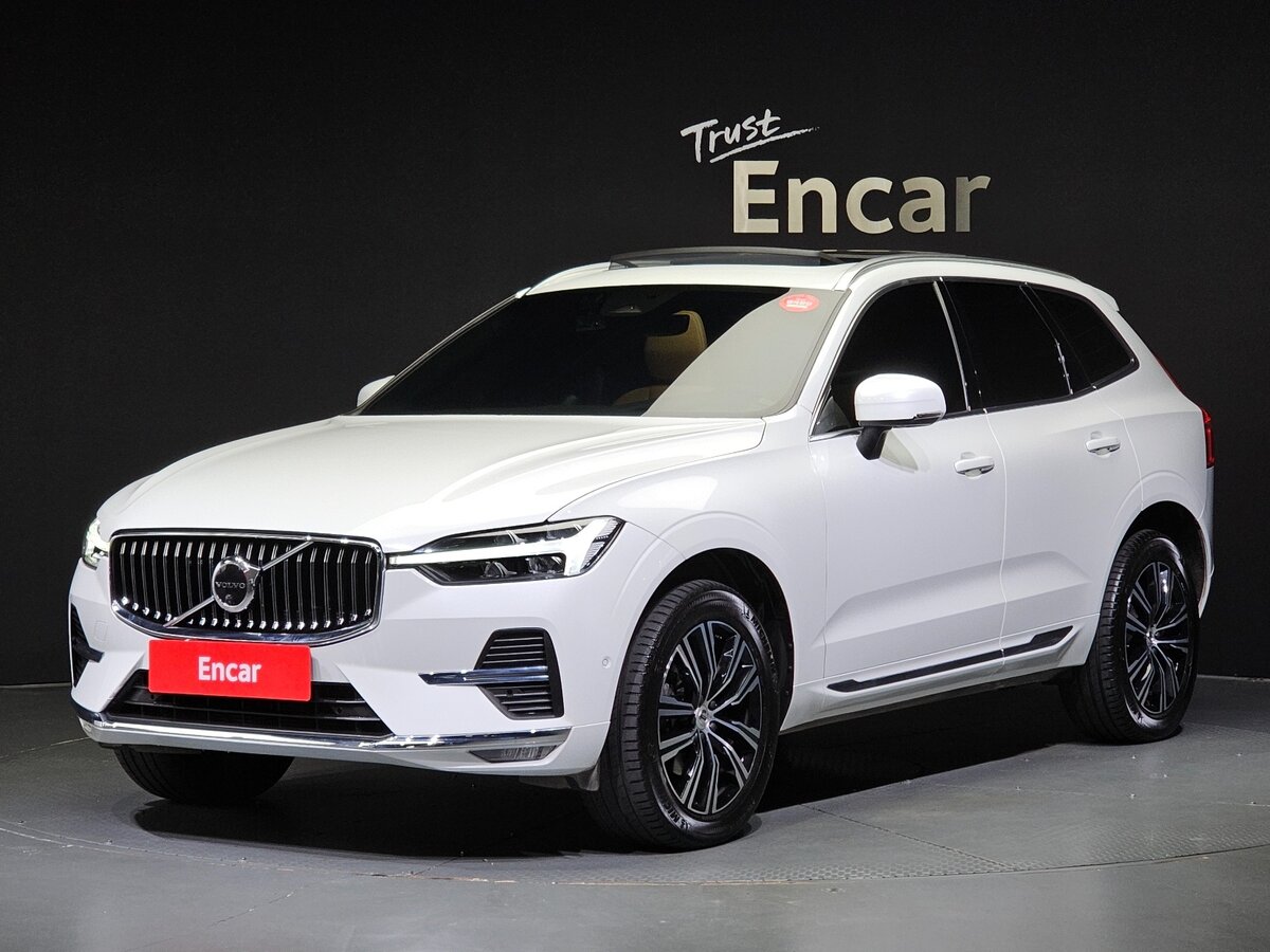 Купить б/у Volvo XC60 II Рестайлинг 2.0 AT (250 л.с.) 4WD бензин автомат во Владивостоке: белый ...