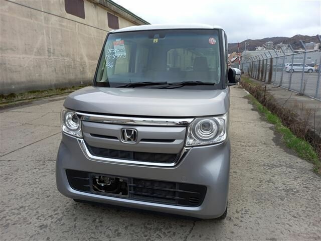 Купить б/у Honda N-BOX II 0.7 CVT (58 л.с.) 4WD бензин вариатор в Емельяново: серый Хонда н-бокс ...
