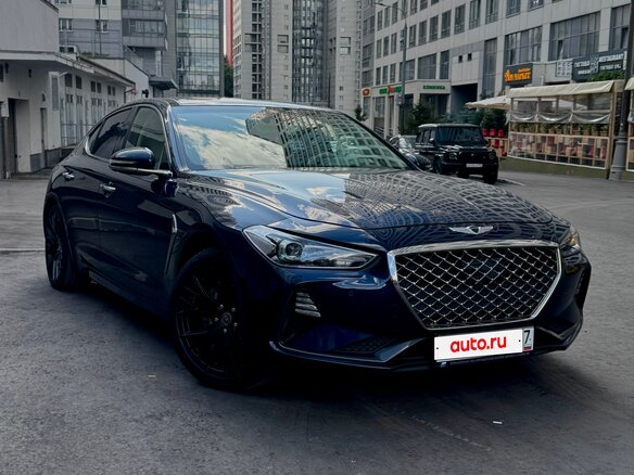 Купить б/у Genesis G70 I 2.0 AT (252 л.с.) бензин автомат в Москве: синий Генезис Г70 I седан ...