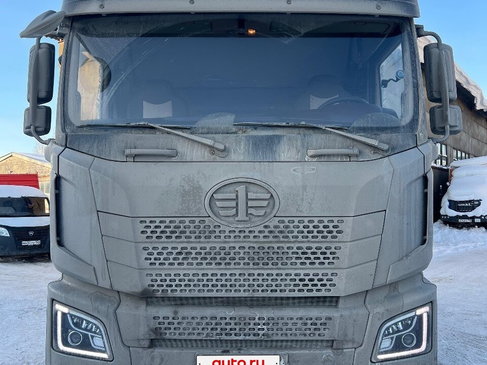 Купить б/у FAW JH6 дизель автомат в Новосибирске: белый 2023 года по цене 4 980 000 рублей на ...