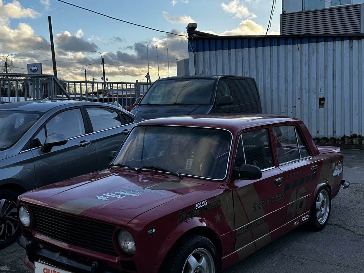 Купить б/у Lada (ВАЗ) 2101 1970-1988 1.2 MT (64 л.с.) бензин механика в Санкт-Петербурге ...