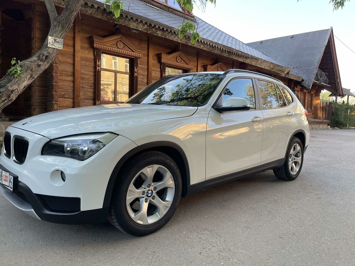 Купить б/у BMW X1 I (E84) Рестайлинг 18i 2.0 AT (150 л.с.) бензин ...