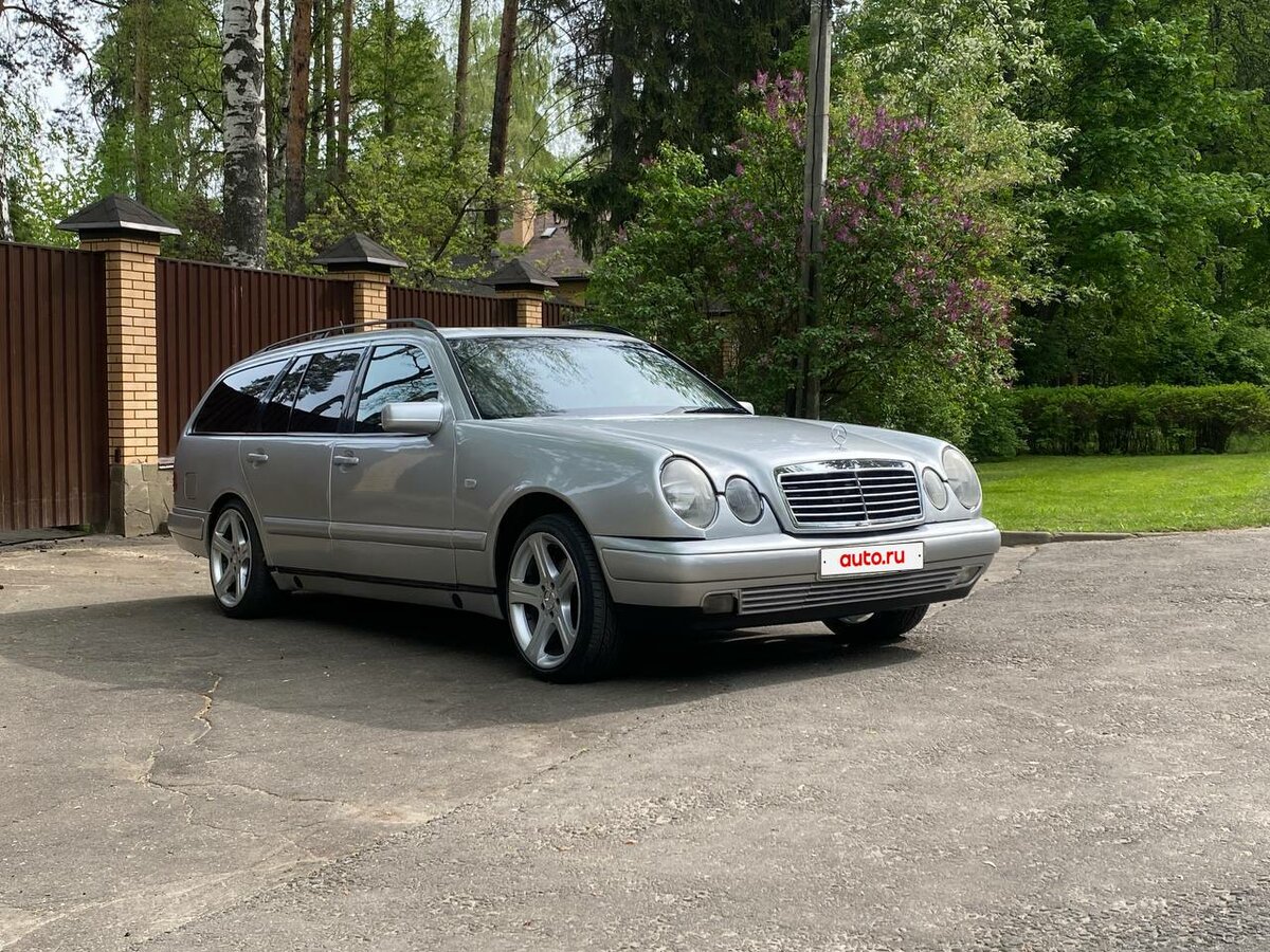 Купить б/у Mercedes-Benz E-Класс II (W210, S210) 280 2.8 AT (204 л.с ...