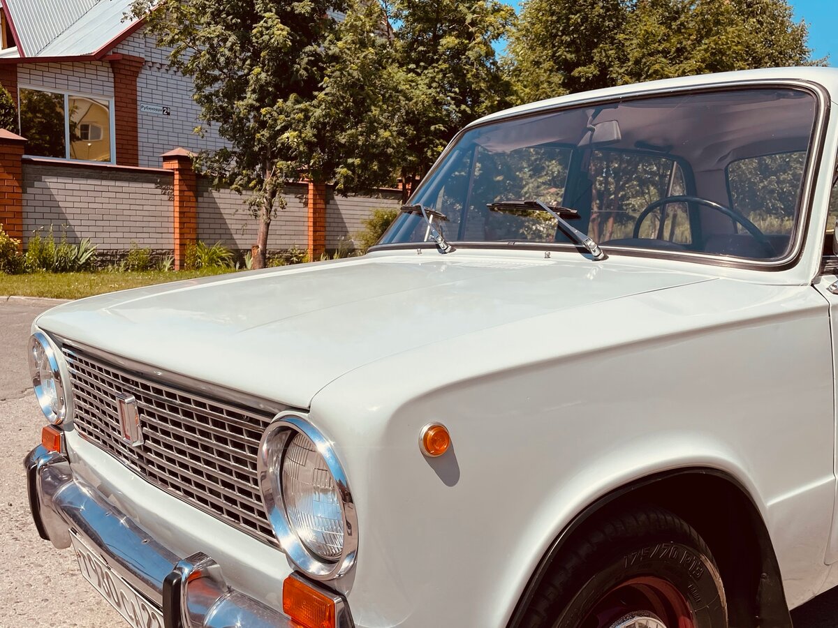 Купить б/у Lada (ВАЗ) 2101 1970-1988 1.2 MT (64 л.с.) бензин механика в Барнауле: серый Лада ...