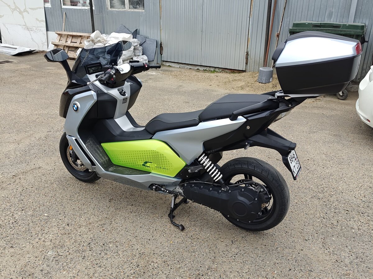 Купить б/у BMW C evolution электрический в Краснодаре: серебристый 2018 года по цене 700 000 ...