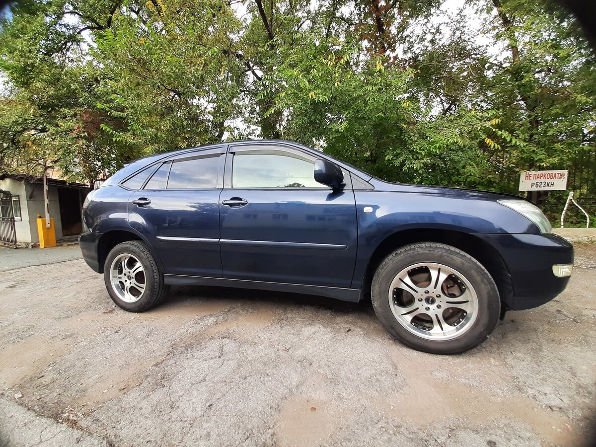 Купить б/у Toyota Harrier II (XU30) 3.0 AT (220 л.с.) 4WD бензин ...