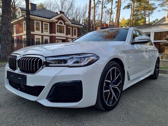 Купить б/у BMW 5 серии VII (G30/G31) Рестайлинг 530i xDrive 2.0 AT (252 ...