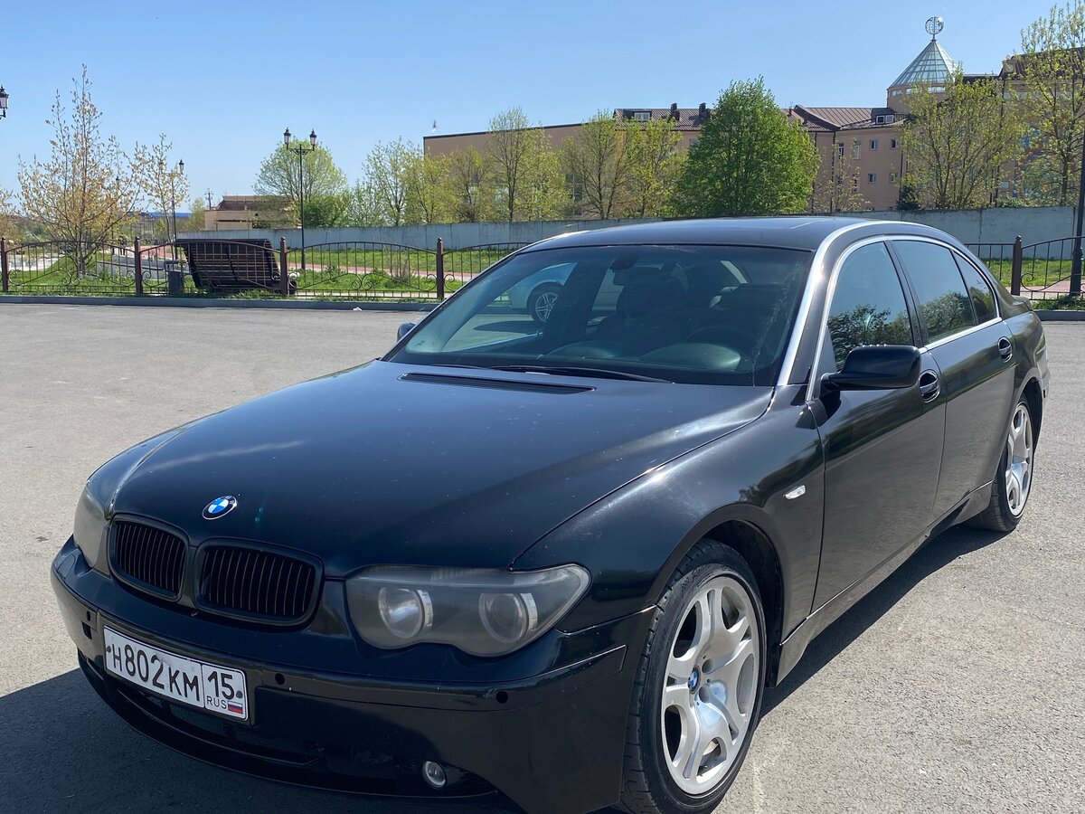 Купить б/у BMW 7 серии IV (E65/E66) 745Li 4.4 AT (333 л.с.) бензин автомат в Ардоне: чёрный БМВ ...