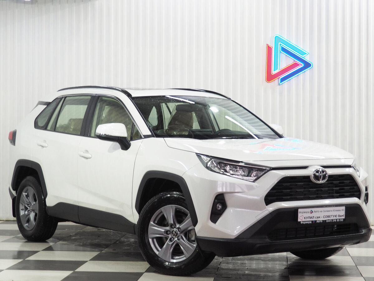 Купить б/у Toyota RAV4 V (XA50) 2.5 AT (205 л.с.) 4WD бензин автомат в ...