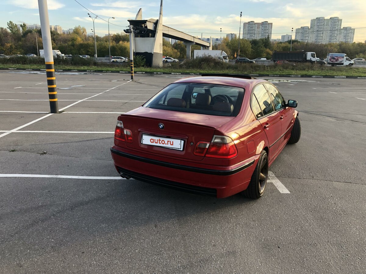 Купить б/у BMW 3 серии IV (E46) 320i 2.0 AT (150 л.с.) бензин автомат в Москве: красный БМВ 3 ...