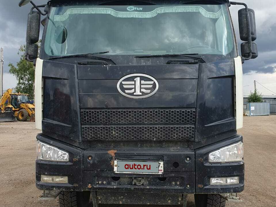 Купить б/у FAW J6 CA3310 дизель механика в Исакове: чёрный самосвал 2023 года по цене 4 390 000 ...