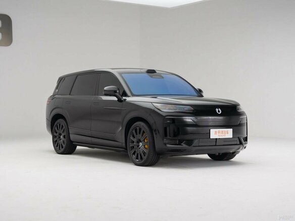 Купить новый Denza N9 2024-2025 2.0hyb CVT (925 л.с.) 4WD гибрид ...