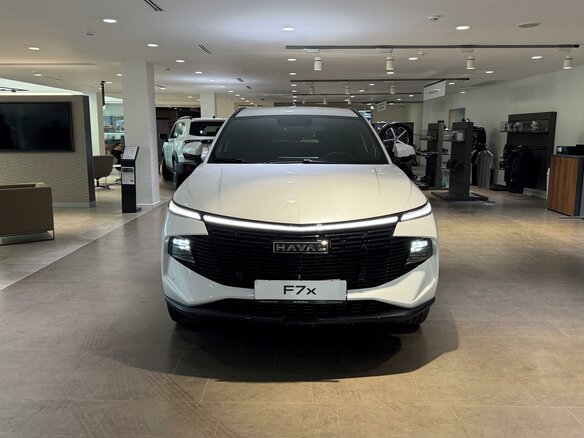 Купить новый Haval F7x II 2.0 AMT (192 л.с.) 4WD бензин робот в Москве: белый Хавэйл Ф7х II ...