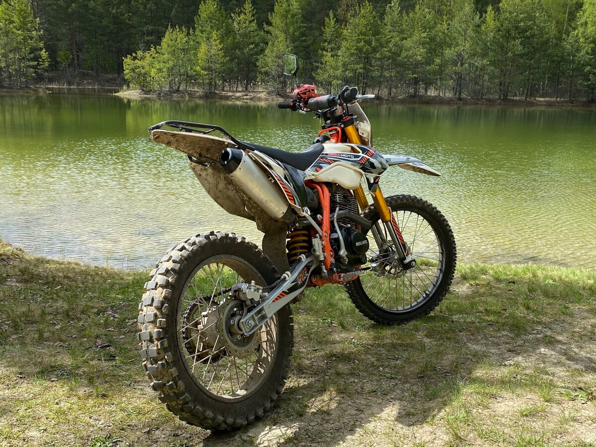 Купить б/у Regulmoto Athlete 250 карбюратор 5 передач в Москве: белый внедорожный эндуро 2022 ...