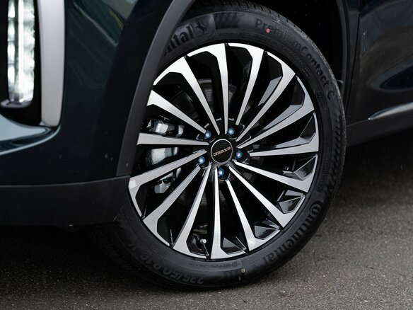 Купить новый Exeed TXL I Рестайлинг 2 1.6 AMT (194 л.с.) 4WD бензин робот в Москве: зелёный ...