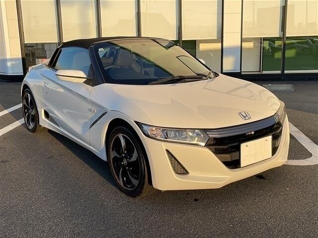 Купить б/у Honda S660 2015-2022 0.7 CVT (64 л.с.) бензин вариатор во Владивостоке: белый Хонда ...
