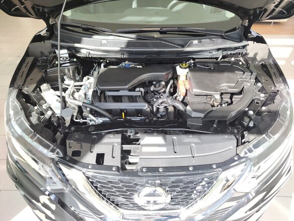 Купить б/у Nissan Qashqai II Рестайлинг 2.0 CVT (144 л.с.) 4WD бензин ...