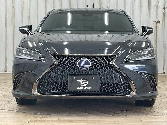 Купить б/у Lexus ES VII Рестайлинг 260 2.5 AT (207 л.с.) бензин автомат ...