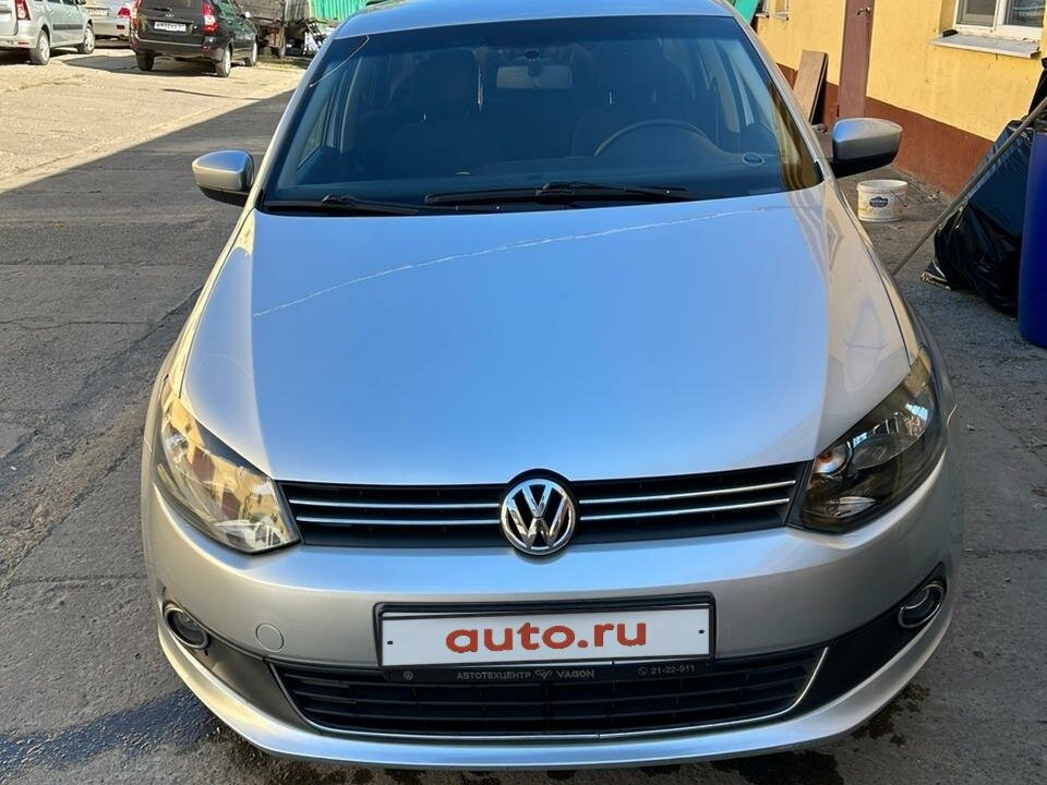 Купить б/у Volkswagen Polo V 1.6 MT (105 л.с.) бензин механика в ...
