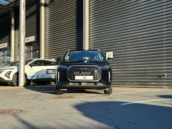 Купить новый TENET T4 2025-2025 1.5 AMT (147 л.с.) бензин робот в Санкт-Петербурге: чёрный Тенет ...