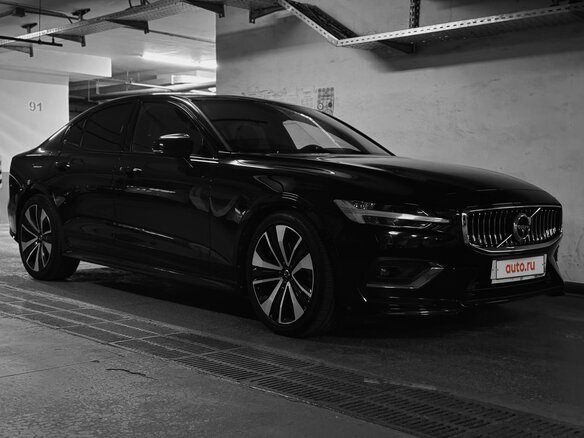 Купить б/у Volvo S60 III 2.0 AT (250 л.с.) 4WD бензин автомат в Белгороде: чёрный Вольво S60 III ...