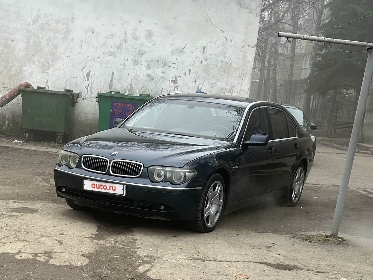 Купить б/у BMW 7 серии IV (E65/E66) 745Li 4.4 AT (333 л.с.) бензин автомат в Нальчике: синий БМВ ...