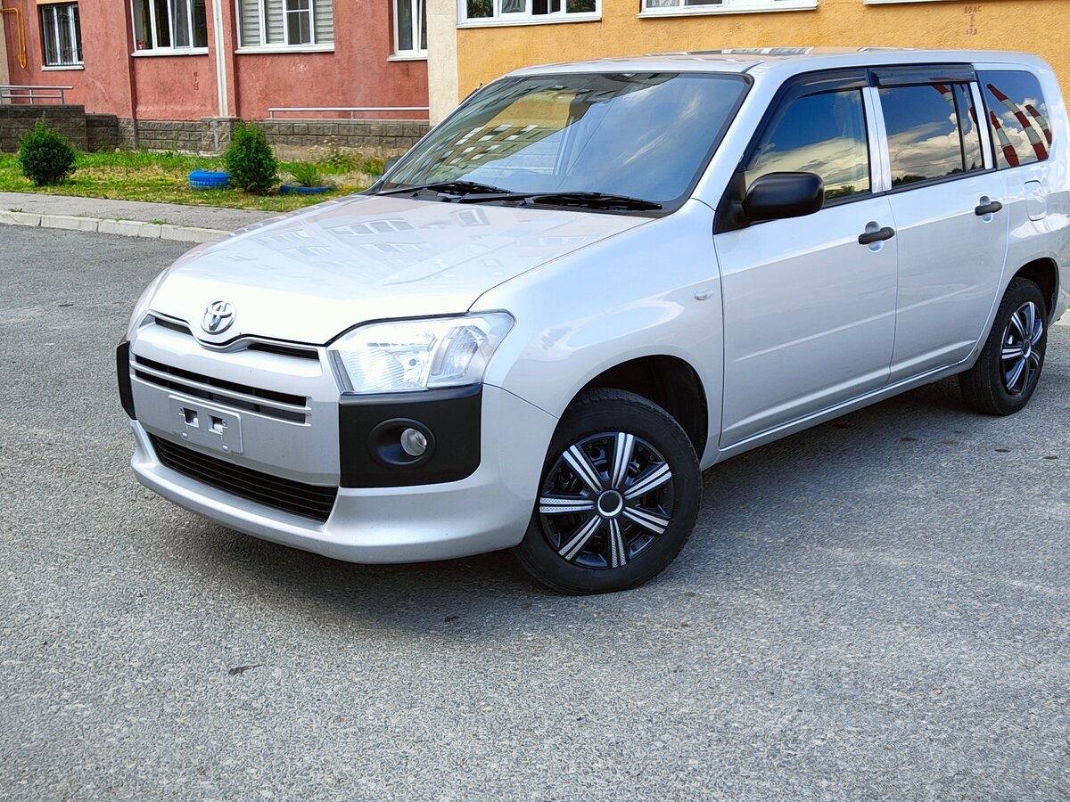 Купить б/у Toyota Probox I Рестайлинг 1.5 CVT (103 л.с.) 4WD бензин ...