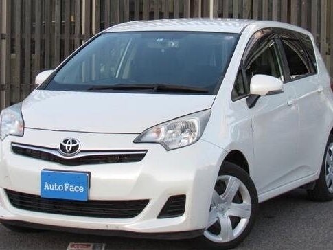 Купить б/у Toyota Ractis II 1.5 CVT (103 л.с.) 4WD бензин вариатор во ...