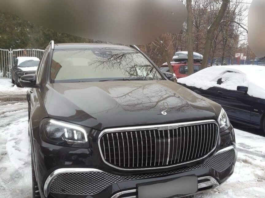 Купить б/у Mercedes-Benz Maybach GLS I 600 4.0 AT (558 л.с.) 4WD бензин ...