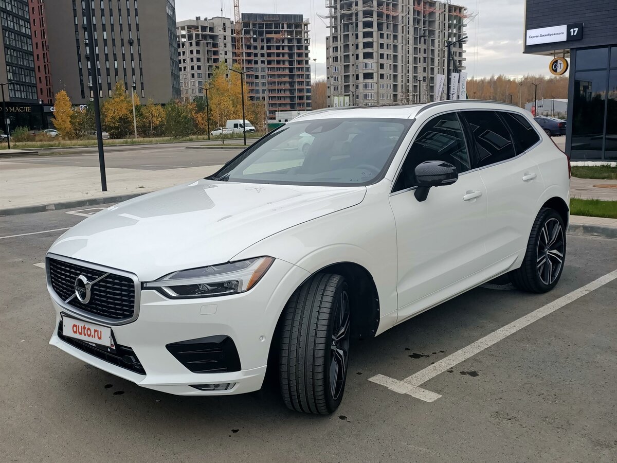 Купить б/у Volvo XC60 II 2.0 AT (320 л.с.) 4WD бензин автомат в Дударевой: белый Вольво XC60 II ...