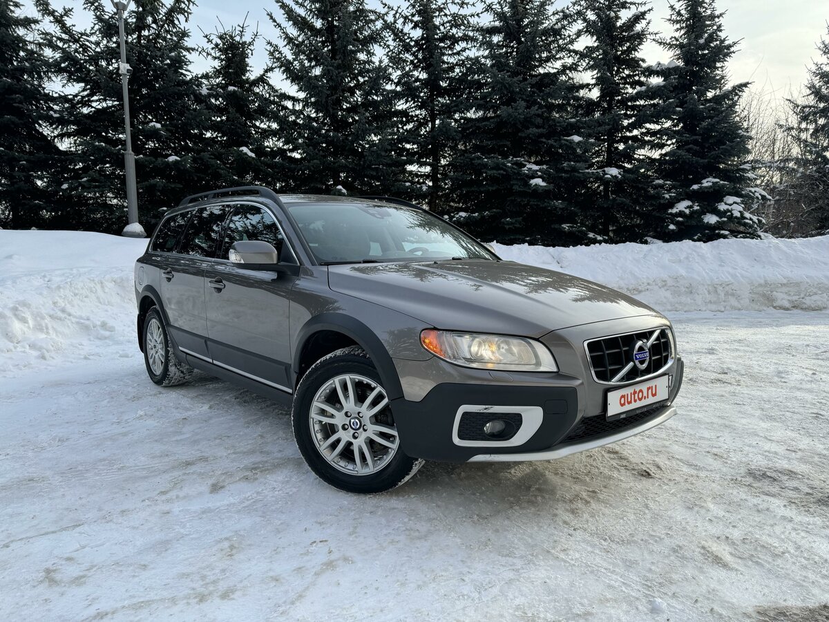 Купить б/у Volvo XC70 II 2.4d AT (215 л.с.) 4WD дизель автомат в Москве: коричневый Вольво XC70 ...