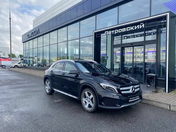 Купить б/у Mercedes-Benz GLA I (X156) 250 2.0 AMT (211 л.с.) 4WD бензин ...