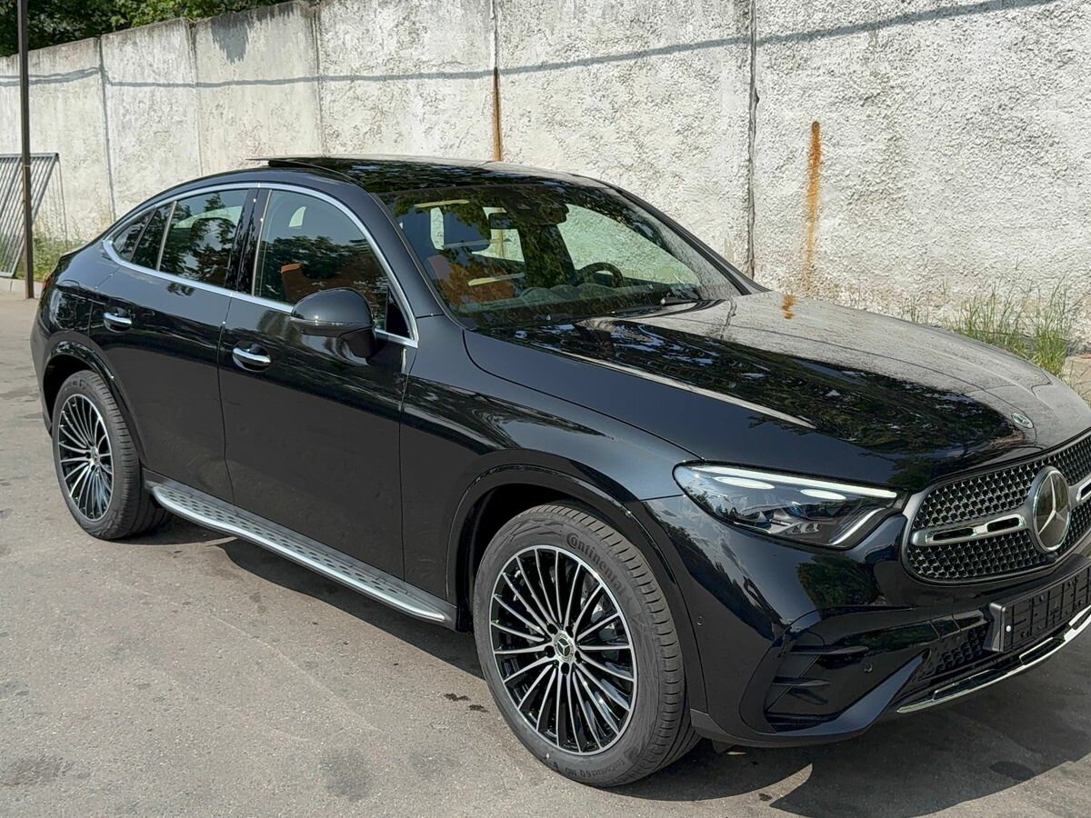 Купить новый Mercedes-Benz GLC Coupe II (C254) 300 2.0 AT (258 л.с.) 4WD бензин автомат в Москве ...