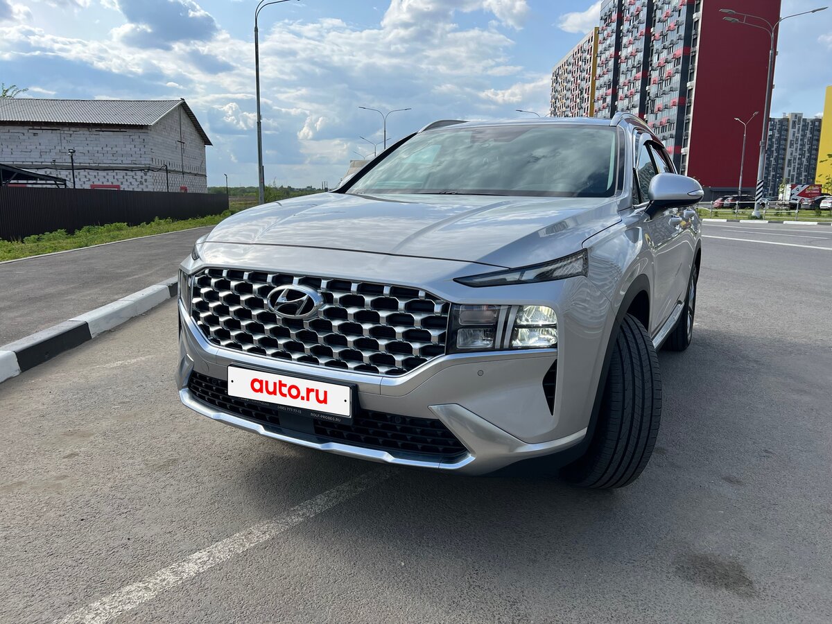 Купить б/у Hyundai Santa Fe IV Рестайлинг 2.5 AT (180 л.с.) 4WD бензин ...