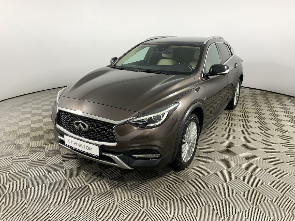 Купить б/у Infiniti QX30 2016-2019 2.0 AMT (211 л.с.) 4WD бензин робот в Москве: коричневый ...