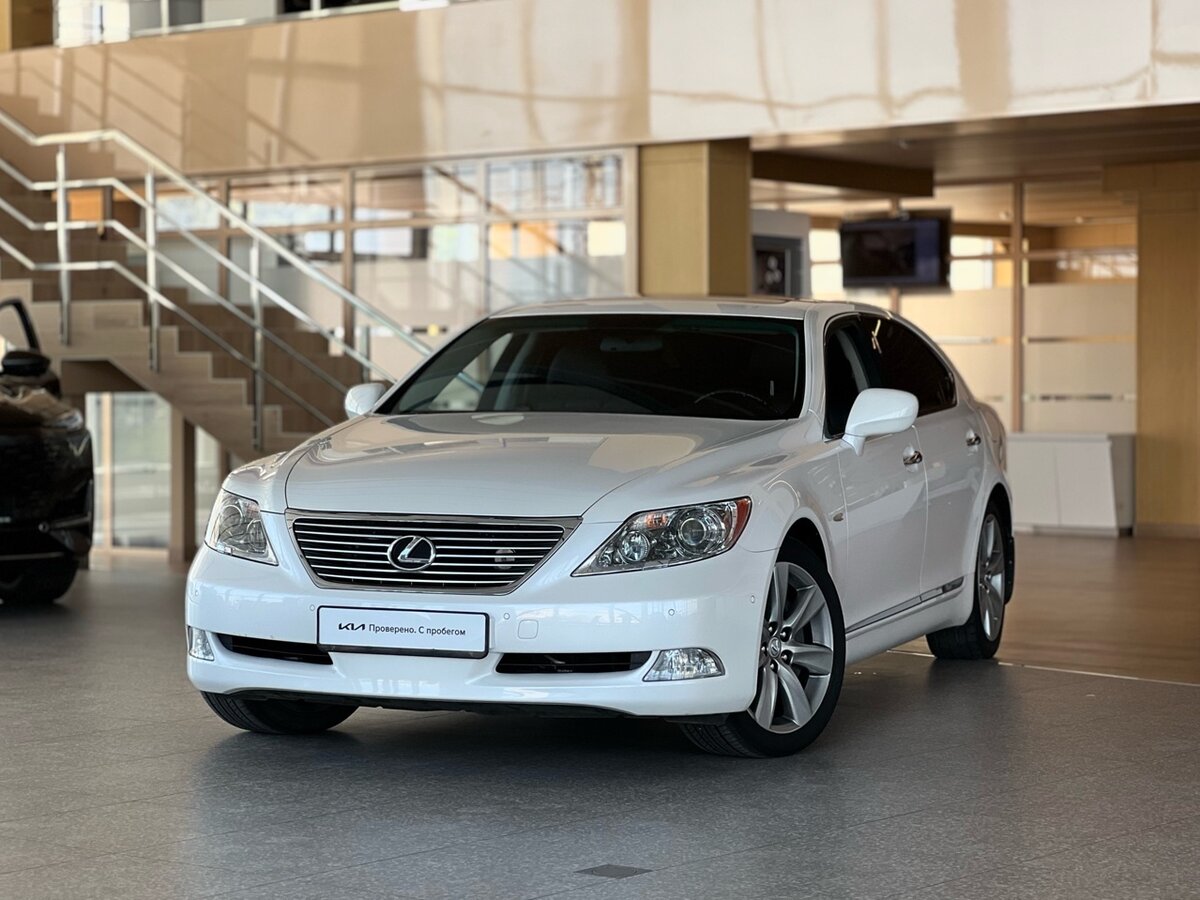 Купить б/у Lexus LS IV 460 L 4.6 AT (380 л.с.) бензин автомат в ...