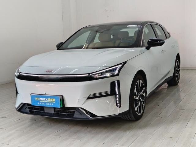 Купить б/у Geely Galaxy L6 2023-2025 125 km 1.5hyb AT (390 л.с.) гибрид автомат в Благовещенске ...