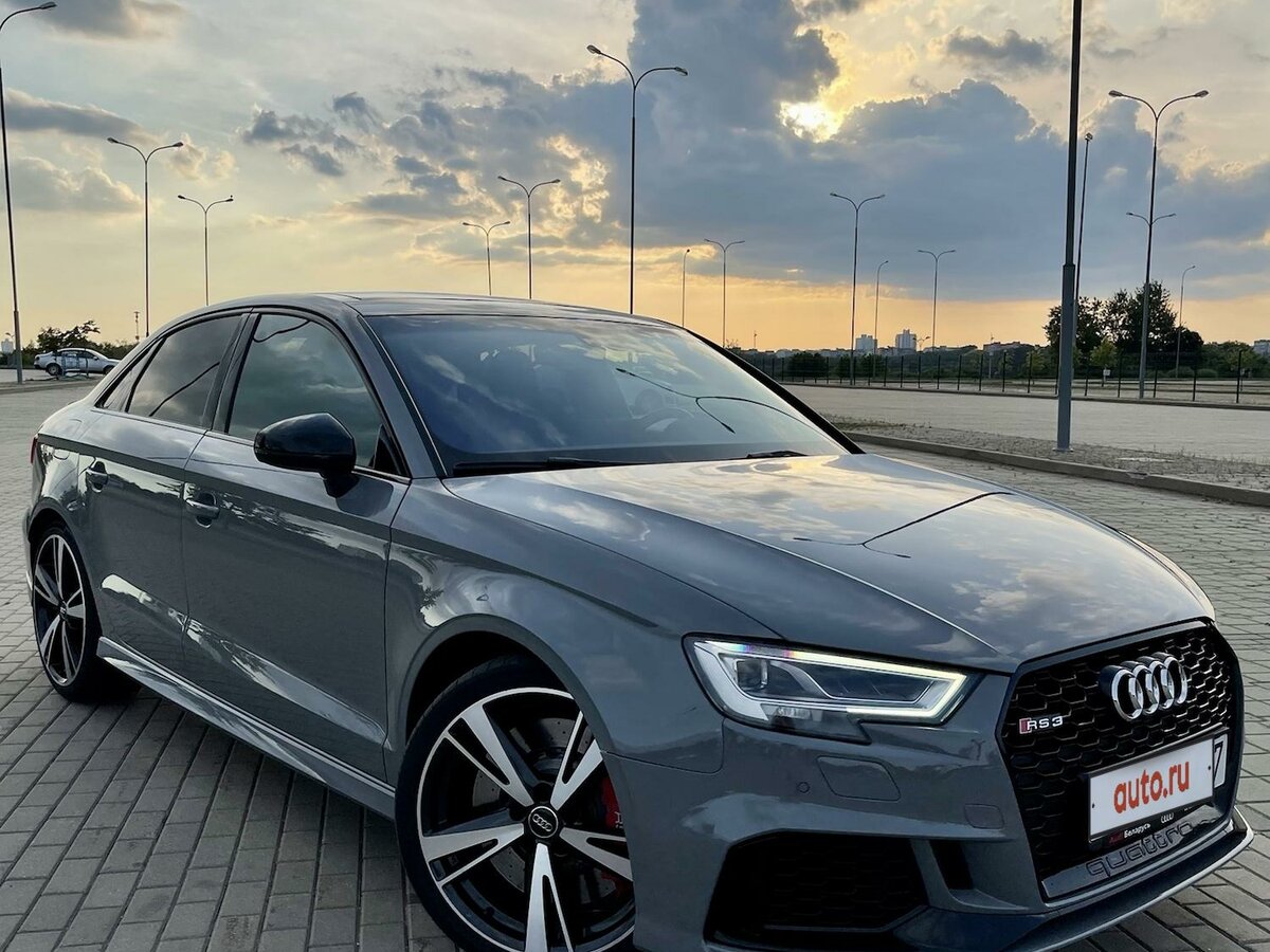 Купить б/у Audi RS 3 II (8V) Рестайлинг 2.5 AMT (400 л.с.) 4WD бензин ...